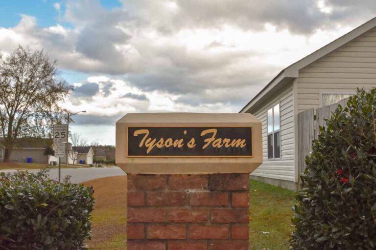 Tyson’s Farm Homeowners Association, Inc. – Russell Property Management